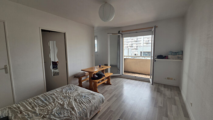 Clermont-Ferrand, Saint-Jacques : Appartement 1 pièce à louer
