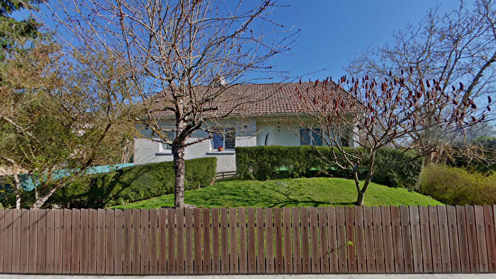 Maison 5 pièces à Vaux-sur-Vienne, à vendre