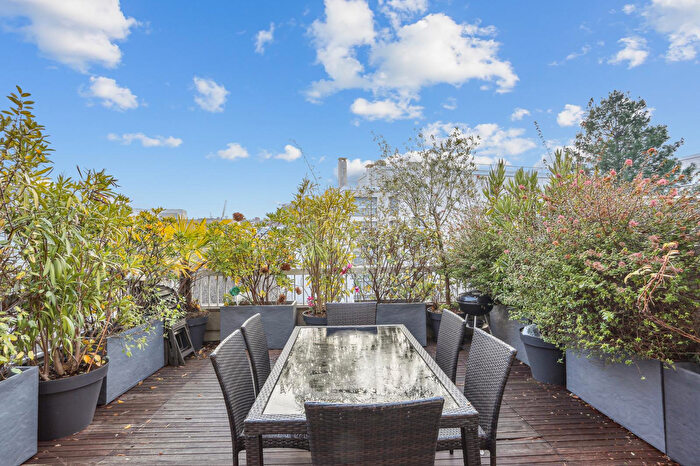 Appartement à vendre - Neuilly-sur-Seine, Plaine des Sablons - 6 pièces - 4 chambres