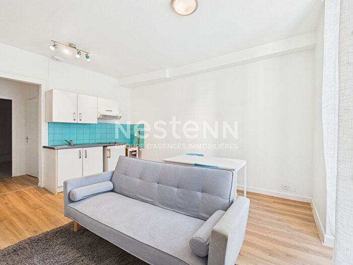 Appartement à louer - Aurillac, Centre-ville - 2 pièces - 1 chambre