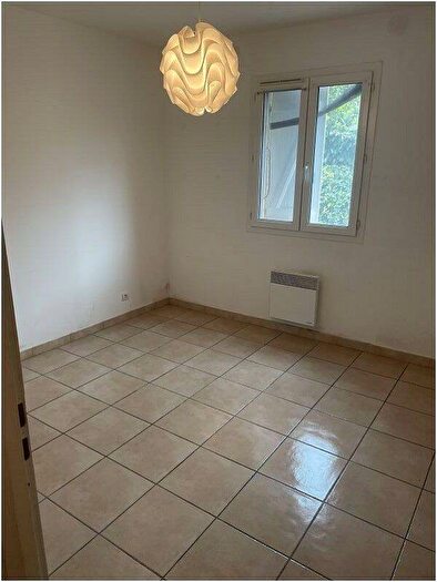 Maison à louer - Bassan - 4 pièces - 3 chambres