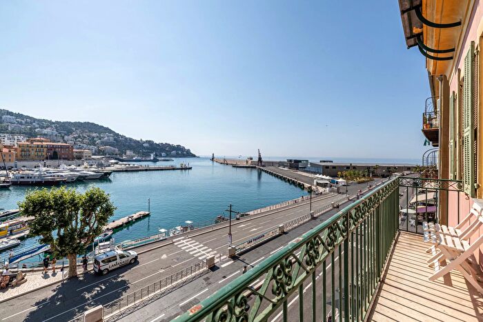 Appartement 4 pièces à vendre - Nice, Le Port