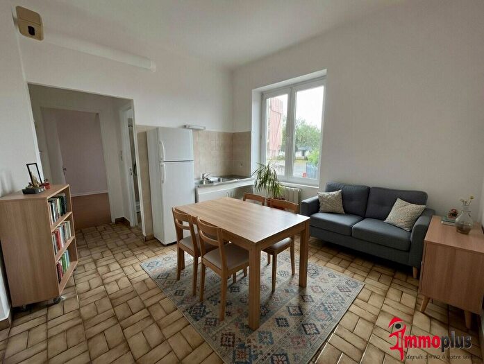 Appartement à louer - Sud, Wittelsheim - 1 pièce