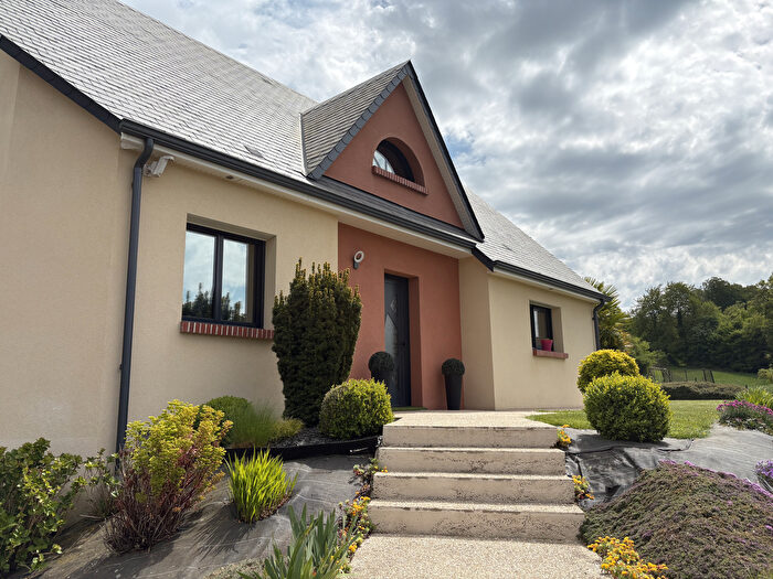 Rosay-sur-Lieure : Maison 6 pièces à vendre