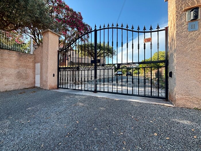 Maison 4 pièces à Le Cannet-des-Maures, à vendre