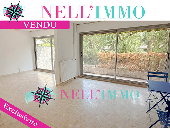 Appartement à vendre - Salon-de-Provence, Canourgues - 4 pièces - 2 chambres