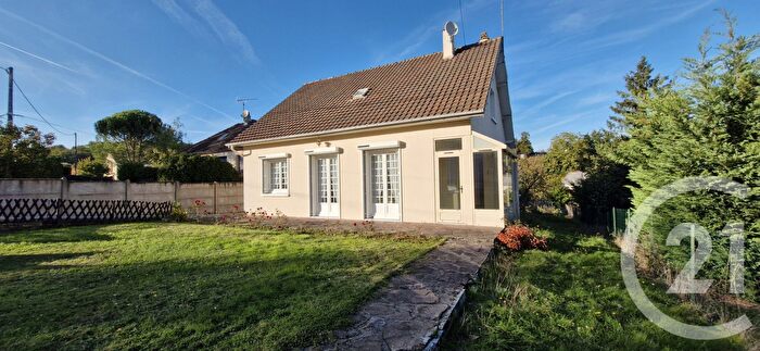 Maison à vendre - Cloyes-sur-le-Loir - 5 pièces - 3 chambres