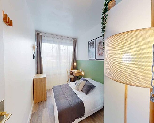 Appartement 5 pièces à Georges Brassens, Paris 15ème arrondissement, à louer