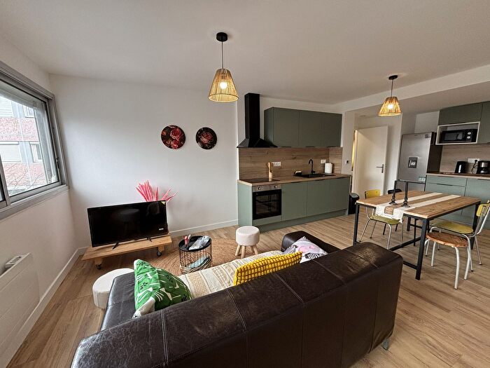 Toulouse, Ancély, Arènes romaines - Appartement 5 pièces à louer