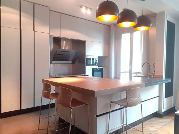 Paris 17ème arrondissement : Appartement 7 pièces à louer