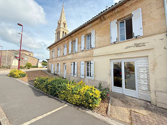 Appartement à louer - Saint-Savin - 3 pièces - 2 chambres