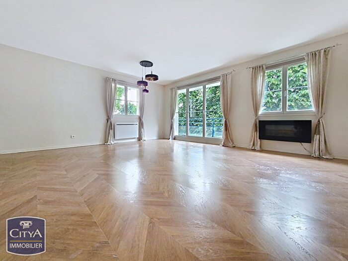 Appartement 4 pièces à Saint-André-lez-Lille, Est, à vendre