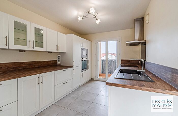 Appartement à vendre - Lyon e , Grand Trou, Moulin à vent, Petite Guille - 4 pièces - 3 chambres