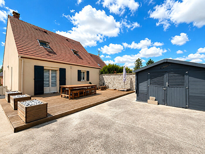 Maison 6 pièces à Francières, à vendre