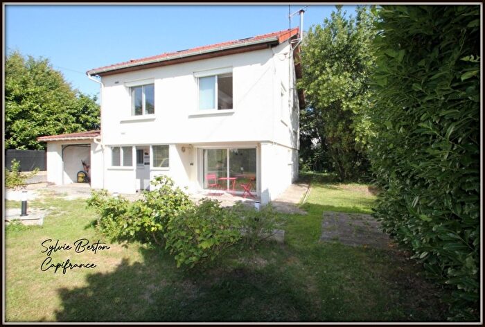 Maison à vendre - Livry-Gargan, LAbbaye - 7 pièces - 3 chambres