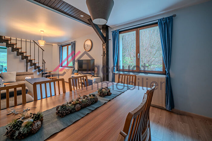 Maison à vendre - Macornay - 6 pièces - 4 chambres