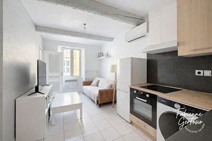 Maison à vendre - Le Val - 8 pièces - 3 chambres