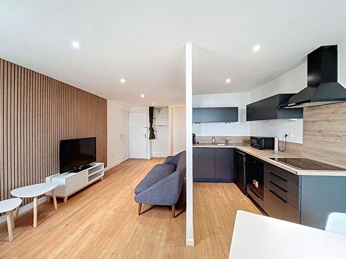 Poincaré-Foch-Anatole France, Nancy : Appartement 2 pièces à louer