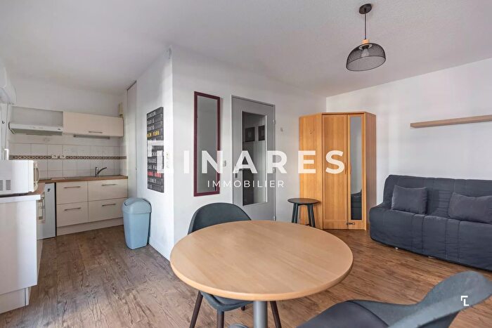 Appartement 1 pièce à Aix-en-Provence, Encagnane Corsy, à louer