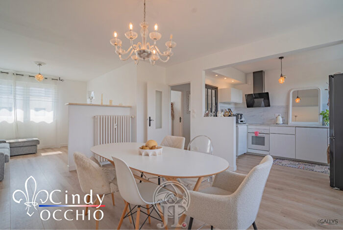 Longeville-lès-Metz : Appartement 4 pièces à vendre