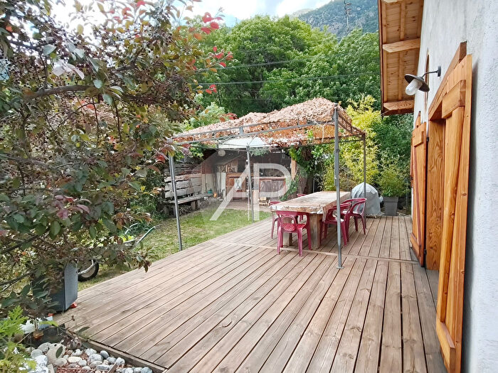 L'Argentière-la-Bessée : Maison 6 pièces à vendre
