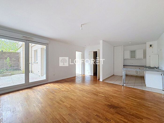 Appartement 2 pièces à louer à Saint-Cyr-l'École, Gérard Philippe