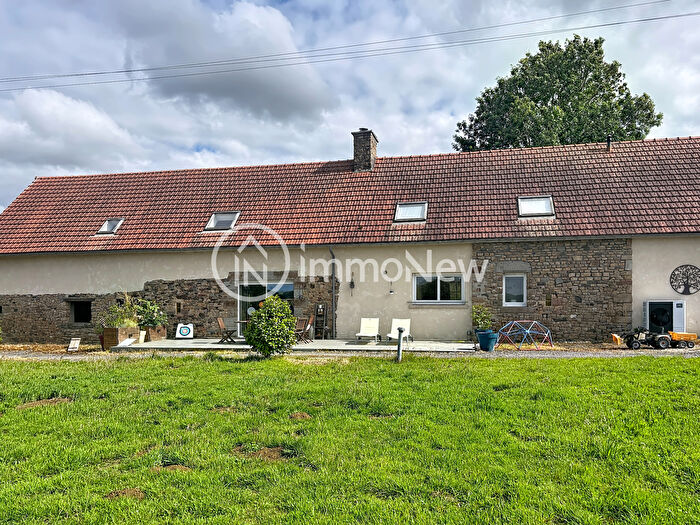 Maison 6 pièces à Le Tanu, à vendre