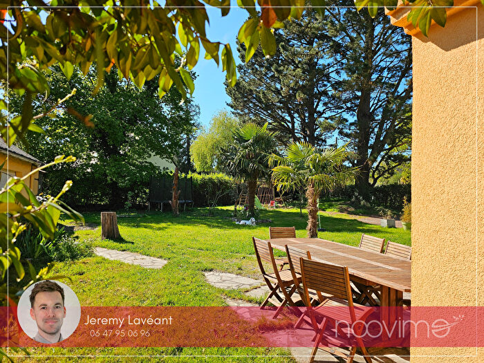 Maison à vendre - La Chapelle-sur-Erdre - 6 pièces - 4 chambres