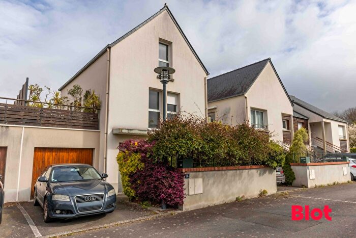 Maison à vendre - Quartiers Ouest, Arsenal, Redon - 5 pièces - 4 chambres