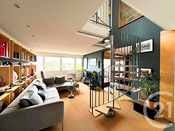 Appartement à vendre - Annecy-le-Vieux, Annecy-le-Vieux Nord - 8 pièces - 7 chambres