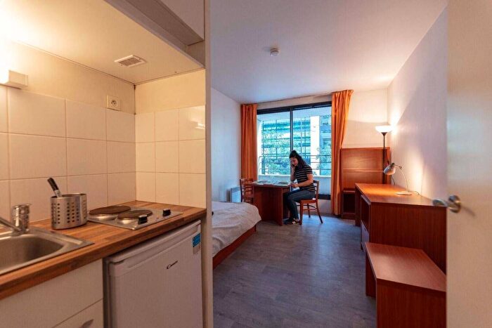 Appartement à louer - Salpêtrière-Austerlitz, Paris ème arrondissement - 2 pièces