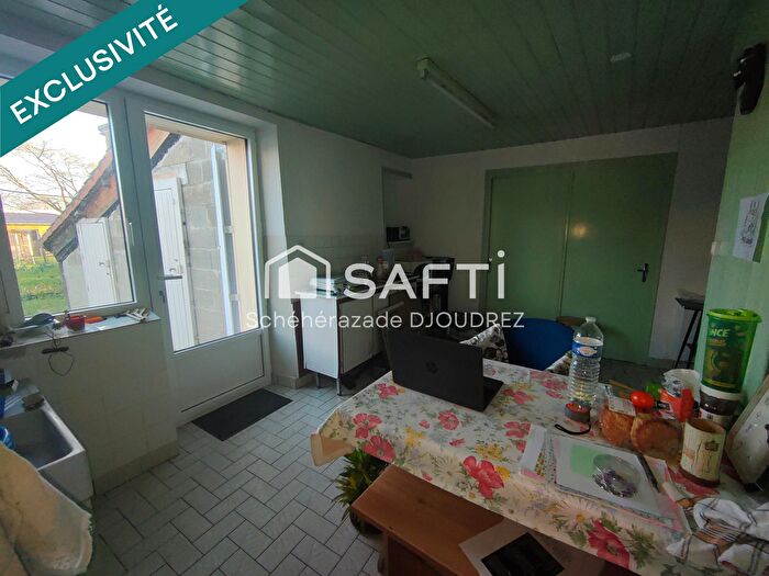 Maison à vendre - Vendrennes - 4 pièces - 2 chambres