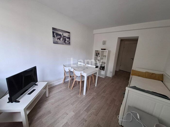 Appartement à louer - Centre Ville, Montbéliard - 1 pièce