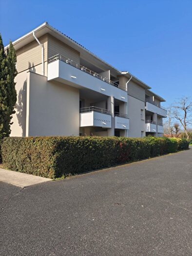 Appartement à louer - Lagrave-Le Bourg, Ambarès-et-Lagrave - 3 pièces - 2 chambres