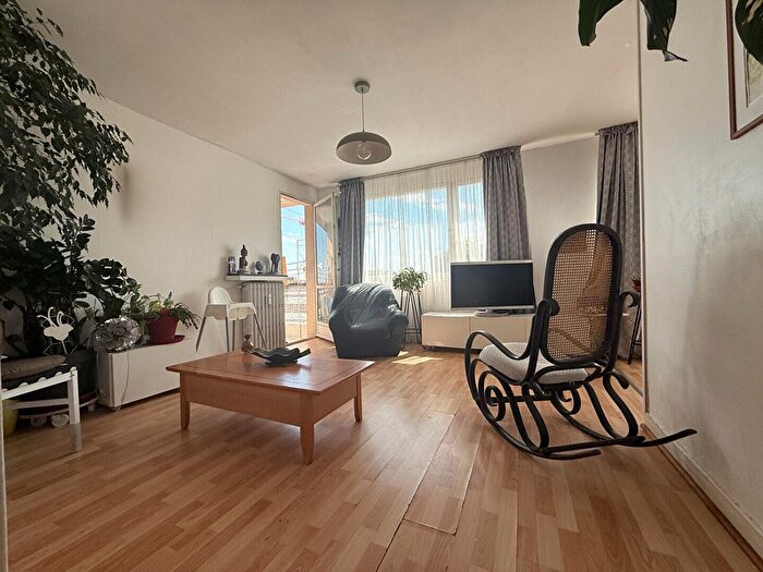 Appartement à vendre - Ris-Orangis, Moulin à Vent - 4 pièces - 3 chambres