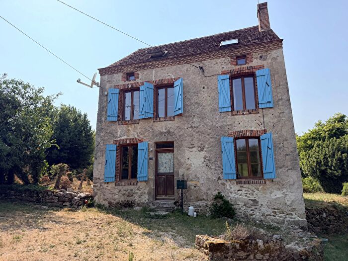 Saint-Léger-Magnazeix - Maison 6 pièces à vendre