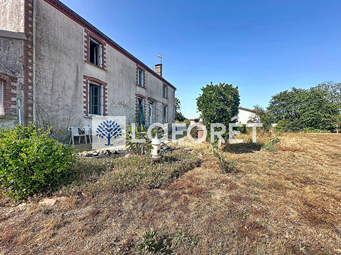 Montournais : Maison 5 pièces à vendre