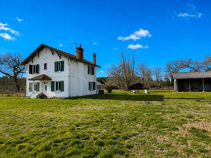 Rion-des-Landes : Maison 6 pièces à vendre