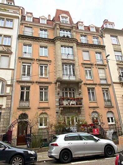 Appartement à louer - Orangerie Est, Strasbourg - 3 pièces - 2 chambres