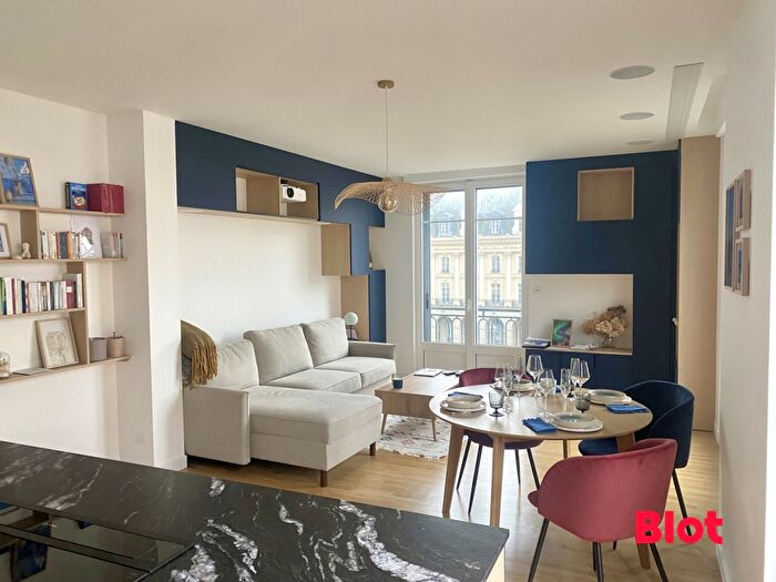 Appartement 3 pièces à louer - Quartiers Centre, Centre-ville
