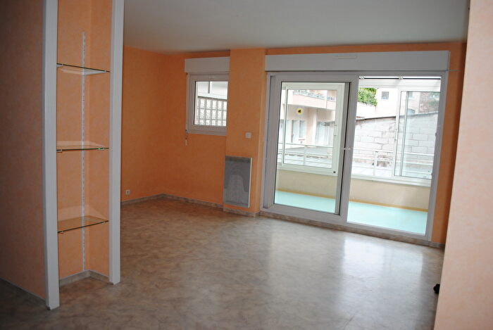 Rodez, Amphithéatre : Appartement 1 pièce à louer