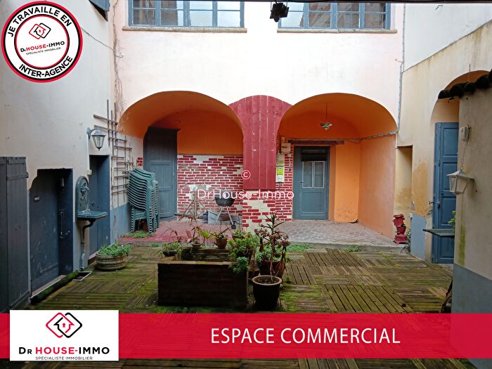 Maison à vendre - Saint-Sixte - 14 pièces - 8 chambres