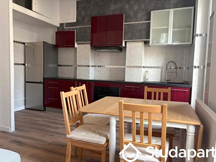 Appartement à louer - La Villette, Marseille ème arrondissement - 1 pièce - 1 chambre