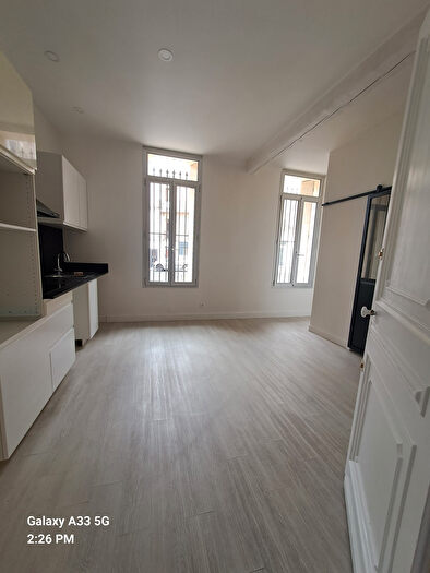 Appartement à louer - Béziers, Centre-ville, Palais des Congrès, Garibaldi, Gambetta - 2 pièces - 1 chambre