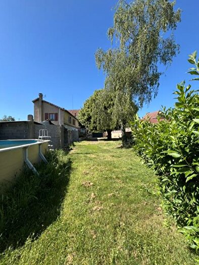 Fleury-la-Montagne : Maison 8 pièces à vendre