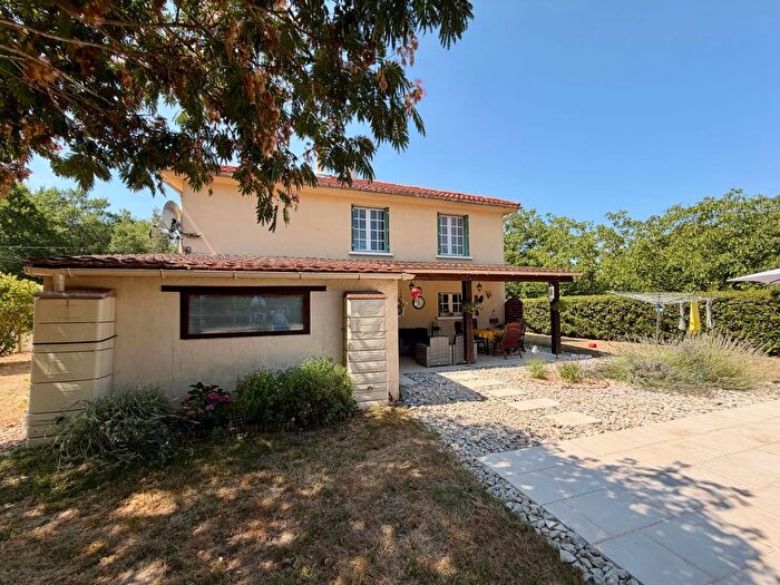 Maison 5 pièces à Trémolat, à vendre