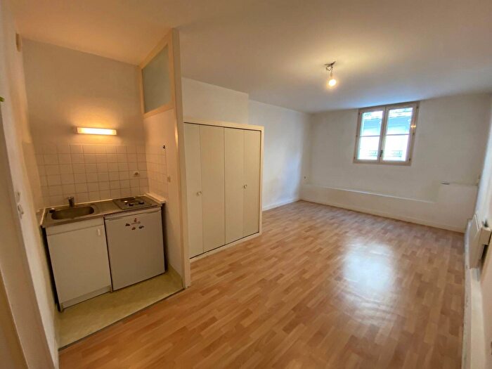 Appartement à louer - Centre, Angers - 1 pièce