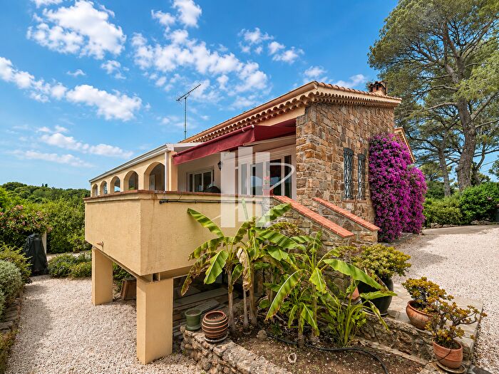 Maison 8 pièces à vendre - Saint-Raphaël, Boulouris
