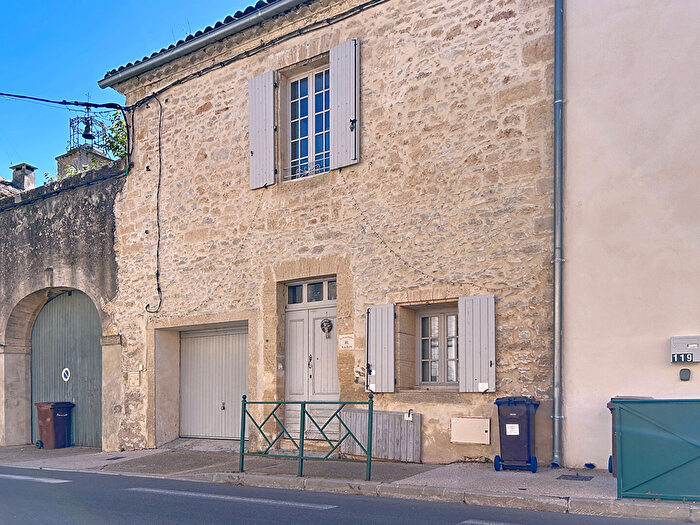 Maison à vendre - Saint-Bonnet-du-Gard - 5 pièces - 3 chambres