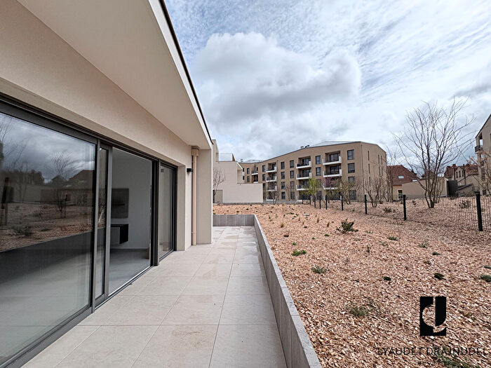 Appartement à vendre - Roanne, Centre-ville, Varenne - 4 pièces - 2 chambres